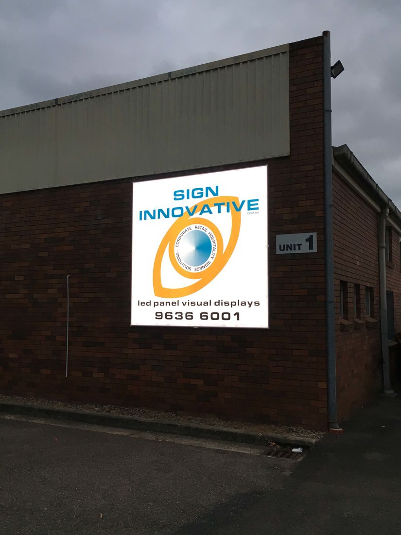 Illuminated 3D Signage & LED Light Box Signs | Sign Innovative
